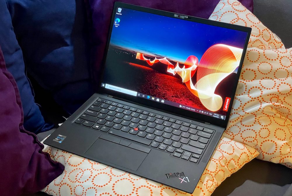 ThinkPad X1 Carbon Gen 9 FHD+ -Core I5-1135G7 16GB 256GB SSD ThinkPad X1 Carbon Gen 9 FHD+ -Core I5-1135G7 16GB 256GB SSD